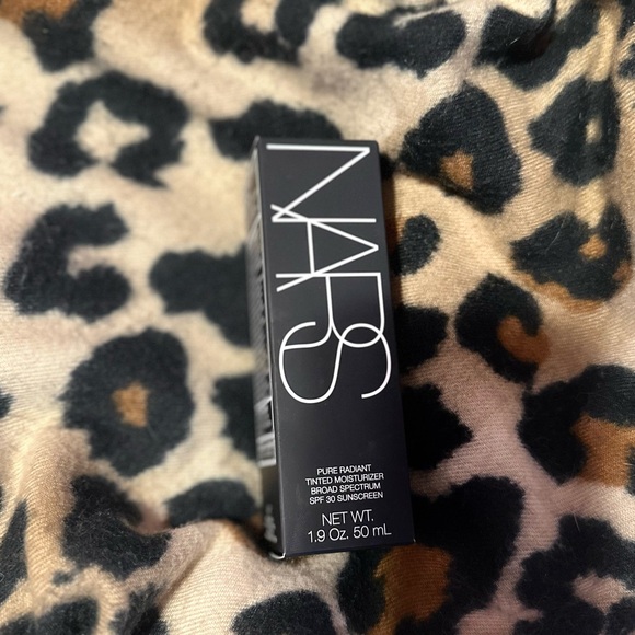 NARS | Makeup | Nars Light 2 Gotland Tinted Moisturizer | Poshmark